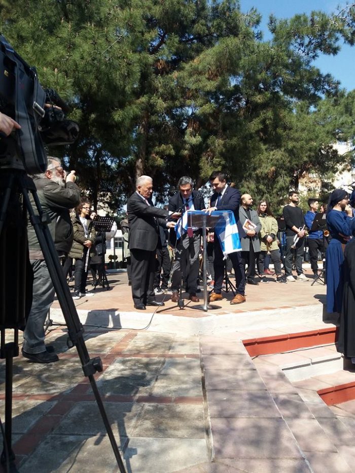 Τελετή ονοματοδοσίας πλατείας «Εμμανουήλ Παππά» στο Δήμο Αμπελοκήπων ...